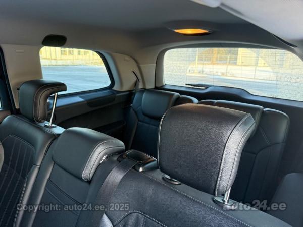 Balts Mercedes-Benz GLS-Class 2016 Tallina, ar dzinēja tilpumu 3.00 L un nobraukumu 205 tūkst. km par 34000 €, foto 11 vietnē AUTOMOTO.COM.LV