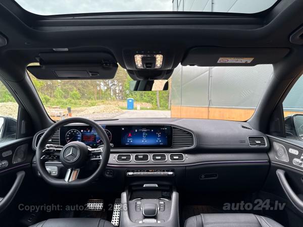 White Mercedes-Benz GLS-Class 2023 in Tallinn, with an engine capacity of 3.00 L and mileage of 56 thousand km for 93900 €, photo 8 on AUTOMOTO.COM.LV