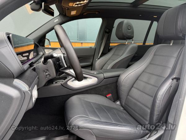 White Mercedes-Benz GLS-Class 2023 in Tallinn, with an engine capacity of 3.00 L and mileage of 56 thousand km for 93900 €, photo 9 on AUTOMOTO.COM.LV