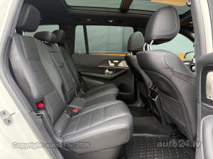 Balts Mercedes-Benz GLS-Class 2023 Tallina, ar dzinēja tilpumu 3.00 L un nobraukumu 56 tūkst. km par 93900 €, foto 12 vietnē AUTOMOTO.COM.LV