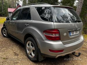 Beige Mercedes-Benz M-Class 2009 in Tallinn, with an engine capacity of 3.00 L and mileage of 250 thousand km for 7700 €, photo 5 on AUTOMOTO.COM.LV