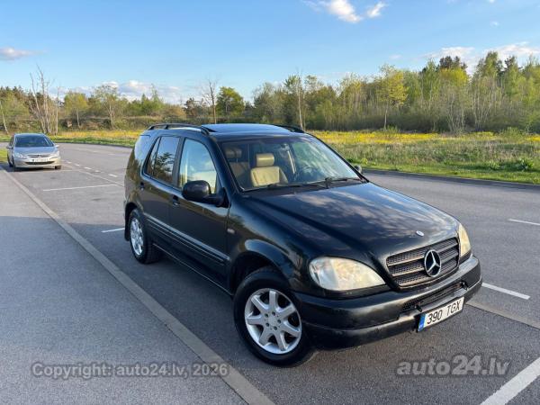 Melns Mercedes-Benz M-Class 1999 Tallina, ar dzinēja tilpumu 2.30 L un nobraukumu 283 tūkst. km par 1699 €, foto 1 vietnē AUTOMOTO.COM.LV