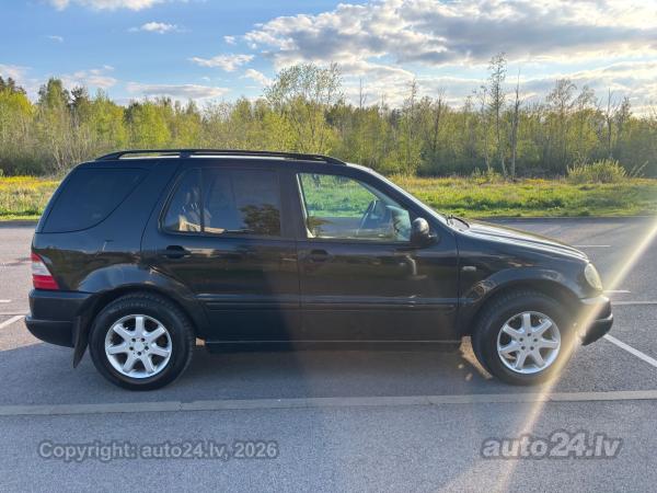 Melns Mercedes-Benz M-Class 1999 Tallina, ar dzinēja tilpumu 2.30 L un nobraukumu 283 tūkst. km par 1699 €, foto 6 vietnē AUTOMOTO.COM.LV