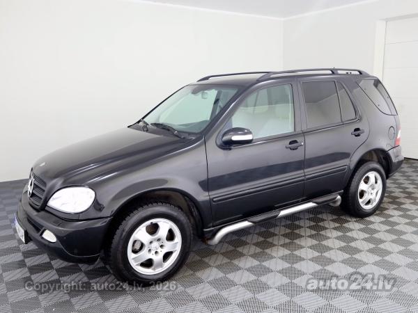 Melns Mercedes-Benz M-Class 2004 Tallina, ar dzinēja tilpumu 2.70 L un nobraukumu 314 tūkst. km par 2299 €, foto 2 vietnē AUTOMOTO.COM.LV