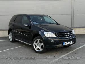 Black Mercedes-Benz M-Class 2006 in Tartu, with an engine capacity of 3.00 L and mileage of 275 thousand km for 5500 €, photo 4 on AUTOMOTO.COM.LV