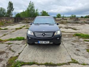 Melns Mercedes-Benz M-Class 2006 Tallina, ar dzinēja tilpumu 3.50 L un nobraukumu 255 tūkst. km par 4500 €, foto  vietnē AUTOMOTO.COM.LV