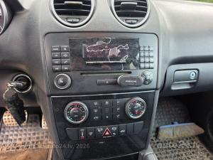 Melns Mercedes-Benz M-Class 2006 Tallina, ar dzinēja tilpumu 3.50 L un nobraukumu 255 tūkst. km par 4500 €, foto 9 vietnē AUTOMOTO.COM.LV