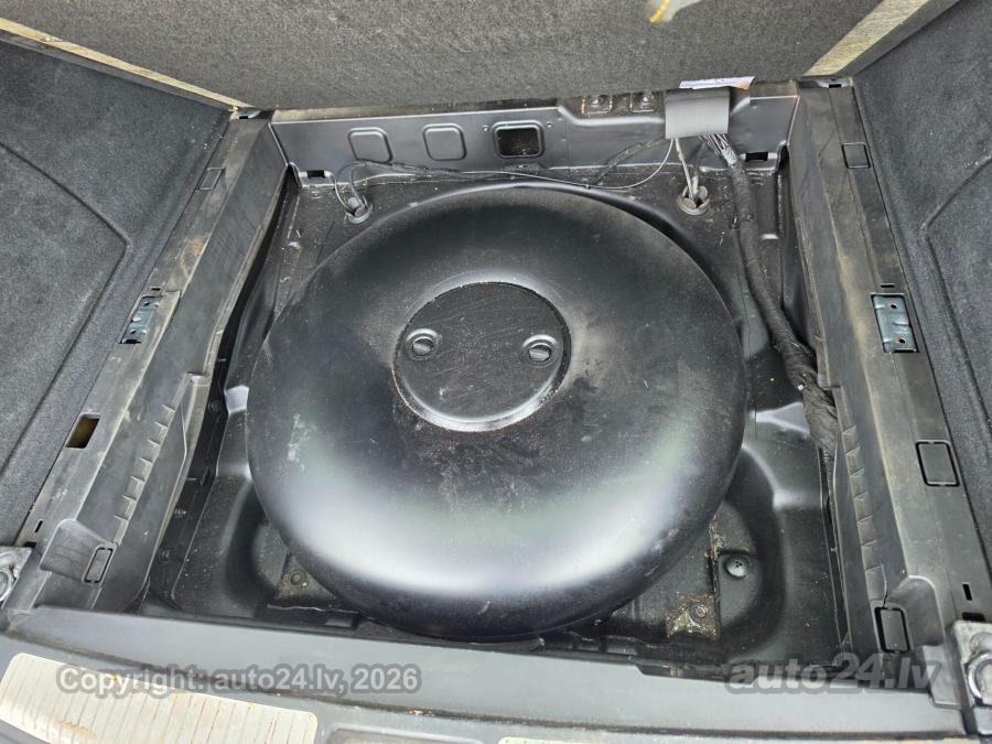 Melns Mercedes-Benz M-Class 2006 Tallina, ar dzinēja tilpumu 3.50 L un nobraukumu 255 tūkst. km par 4500 €, foto 12 vietnē AUTOMOTO.COM.LV