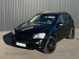 Melns Mercedes-Benz M-Class 2006 Tallina, ar dzinēja tilpumu 3.00 L un nobraukumu 423 tūkst. km par 4999 €, foto  vietnē AUTOMOTO.COM.LV