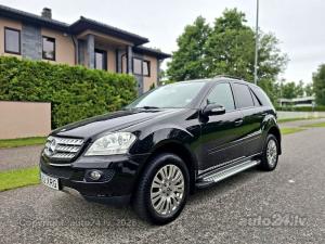 Melns Mercedes-Benz M-Class 2006 Tallina, ar dzinēja tilpumu 3.00 L un nobraukumu 244 tūkst. km par 7500 €, foto 4 vietnē AUTOMOTO.COM.LV
