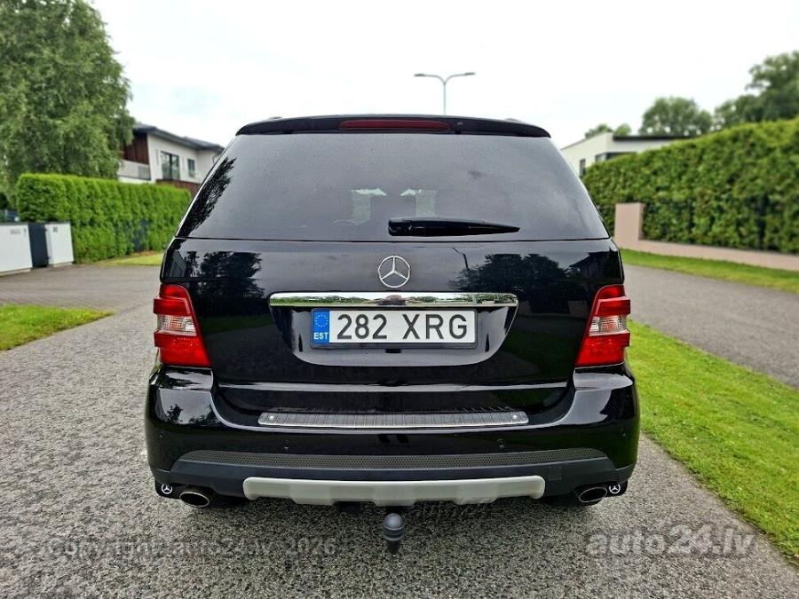Melns Mercedes-Benz M-Class 2006 Tallina, ar dzinēja tilpumu 3.00 L un nobraukumu 244 tūkst. km par 7500 €, foto 8 vietnē AUTOMOTO.COM.LV