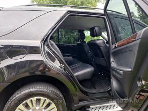 Melns Mercedes-Benz M-Class 2006 Tallina, ar dzinēja tilpumu 3.00 L un nobraukumu 244 tūkst. km par 7500 €, foto 16 vietnē AUTOMOTO.COM.LV