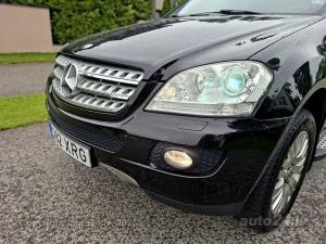 Melns Mercedes-Benz M-Class 2006 Tallina, ar dzinēja tilpumu 3.00 L un nobraukumu 244 tūkst. km par 7500 €, foto 24 vietnē AUTOMOTO.COM.LV