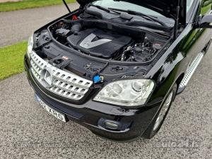 Melns Mercedes-Benz M-Class 2006 Tallina, ar dzinēja tilpumu 3.00 L un nobraukumu 244 tūkst. km par 7500 €, foto 31 vietnē AUTOMOTO.COM.LV