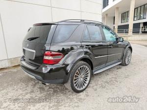 Melns Mercedes-Benz M-Class 2006 Tallina, ar dzinēja tilpumu 3.00 L un nobraukumu 280 tūkst. km par 5555 €, foto 4 vietnē AUTOMOTO.COM.LV