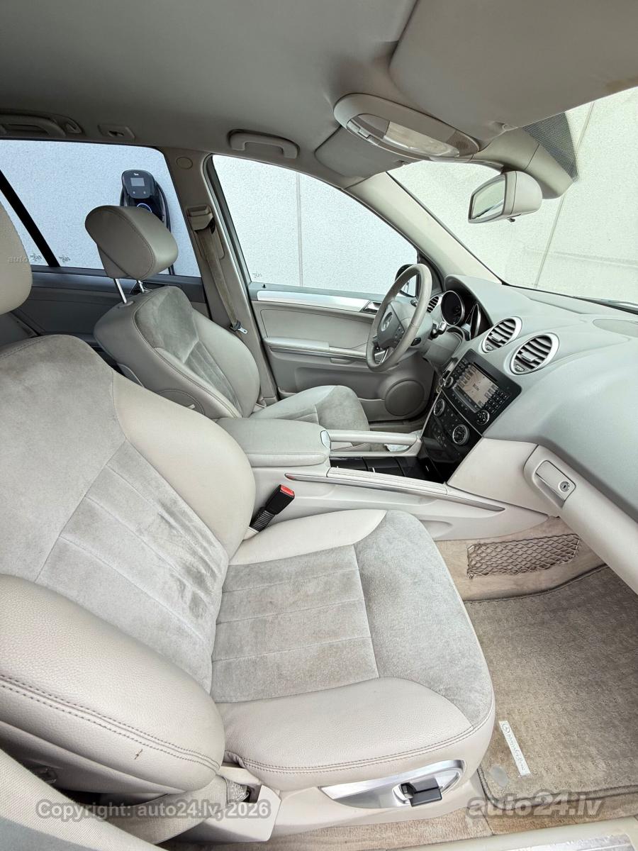 Melns Mercedes-Benz M-Class 2006 Tallina, ar dzinēja tilpumu 3.00 L un nobraukumu 280 tūkst. km par 5555 €, foto 9 vietnē AUTOMOTO.COM.LV