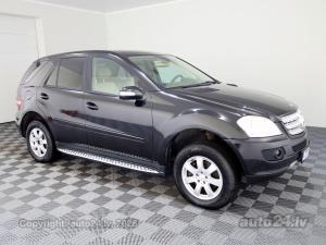Melns Mercedes-Benz M-Class 2006 Tallina, ar dzinēja tilpumu 3.00 L un nobraukumu 269 tūkst. km par 3499 €, foto  vietnē AUTOMOTO.COM.LV
