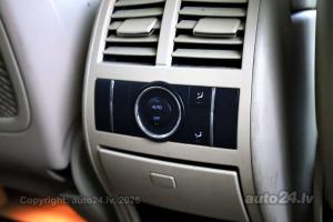 Black Mercedes-Benz M-Class 2006 in Tallinn, with an engine capacity of 3.00 L and mileage of 269 thousand km for 3499 €, photo 9 on AUTOMOTO.COM.LV