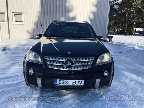 Black Mercedes-Benz M-Class 2007 in Parnu, with an engine capacity of 4.00 L and mileage of 403 thousand km for 5800 €, photo 7 on AUTOMOTO.COM.LV