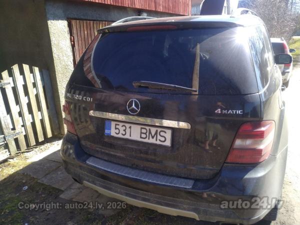 Melns Mercedes-Benz M-Class 2007 Tallina, ar dzinēja tilpumu 3.00 L un nobraukumu 332 tūkst. km par 3000 €, foto 5 vietnē AUTOMOTO.COM.LV