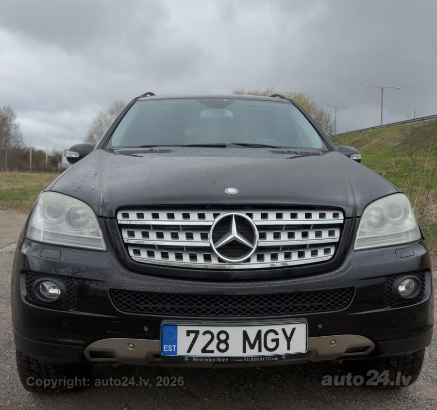 Melns Mercedes-Benz M-Class 2007 Tallina, ar dzinēja tilpumu 3.00 L un nobraukumu 293 tūkst. km par 4900 €, foto 1 vietnē AUTOMOTO.COM.LV