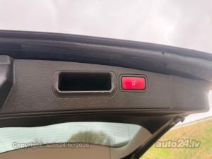 Melns Mercedes-Benz M-Class 2007 Tallina, ar dzinēja tilpumu 3.00 L un nobraukumu 293 tūkst. km par 4900 €, foto 10 vietnē AUTOMOTO.COM.LV