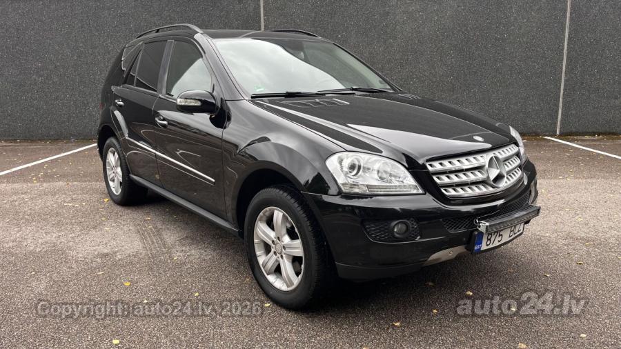 Black Mercedes-Benz M-Class 2007 in Parnu, with an engine capacity of 3.00 L and mileage of 365 thousand km for 4999 €, photo 1 on AUTOMOTO.COM.LV