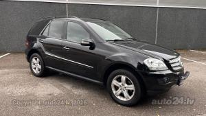 Black Mercedes-Benz M-Class 2007 in Parnu, with an engine capacity of 3.00 L and mileage of 365 thousand km for 4999 €, photo 4 on AUTOMOTO.COM.LV