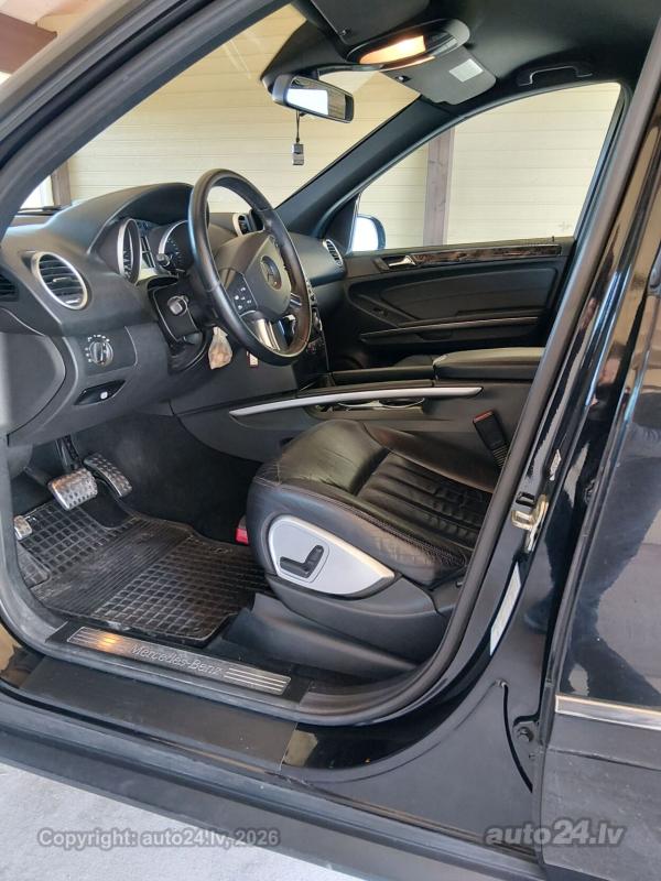 Melns Mercedes-Benz M-Class 2008 Tallina, ar dzinēja tilpumu 3.00 L un nobraukumu 382 tūkst. km par 5800 €, foto 5 vietnē AUTOMOTO.COM.LV