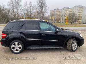 Melns Mercedes-Benz M-Class 2009 Tallina, ar dzinēja tilpumu 3.00 L un nobraukumu 367 tūkst. km par 6340 €, foto 8 vietnē AUTOMOTO.COM.LV