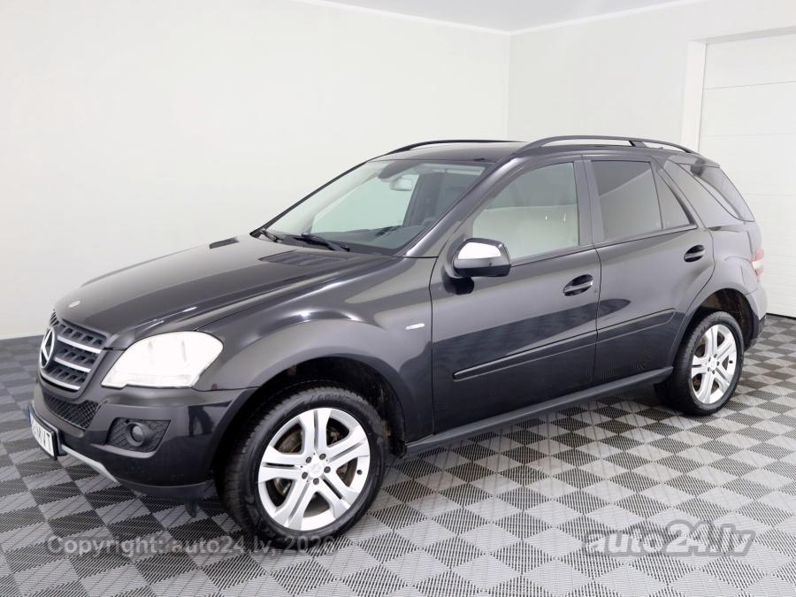 Melns Mercedes-Benz M-Class 2009 Tallina, ar dzinēja tilpumu 3.00 L un nobraukumu 269 tūkst. km par 5999 €, foto 3 vietnē AUTOMOTO.COM.LV