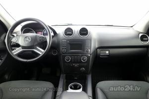 Melns Mercedes-Benz M-Class 2009 Tallina, ar dzinēja tilpumu 3.00 L un nobraukumu 269 tūkst. km par 5999 €, foto 6 vietnē AUTOMOTO.COM.LV