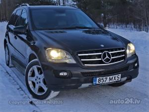 Black Mercedes-Benz M-Class 2010 in Tallinn, with an engine capacity of 3.00 L and mileage of 273 thousand km for 7998 €, photo 2 on AUTOMOTO.COM.LV