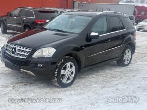 Melns Mercedes-Benz M-Class 2010 Viljandi, ar dzinēja tilpumu 3.00 L un nobraukumu 232 tūkst. km par 8499 €, foto  vietnē AUTOMOTO.COM.LV