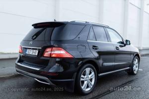 Melns Mercedes-Benz M-Class 2012 Tallina, ar dzinēja tilpumu 3.00 L un nobraukumu 212 tūkst. km par 13999 €, foto 6 vietnē AUTOMOTO.COM.LV