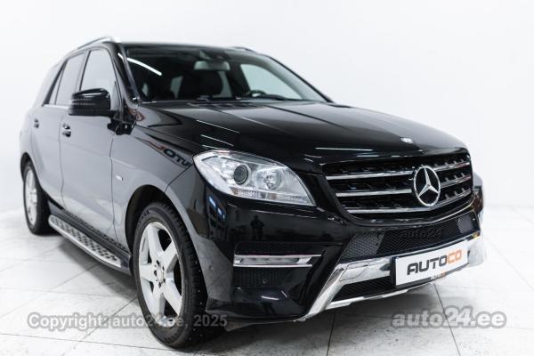 Melns Mercedes-Benz M-Class 2012 Tallina, ar dzinēja tilpumu 3.00 L un nobraukumu 198 tūkst. km par 14999 €, foto 4 vietnē AUTOMOTO.COM.LV