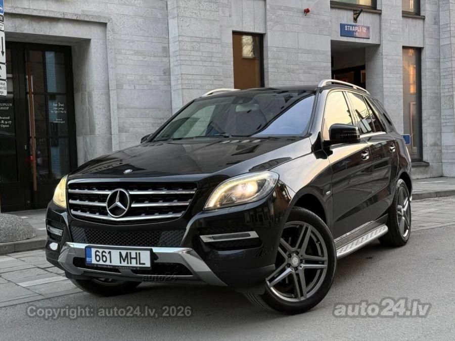 Melns Mercedes-Benz M-Class 2012 Tallina, ar dzinēja tilpumu 3.00 L un nobraukumu 283 tūkst. km par 13890 €, foto 1 vietnē AUTOMOTO.COM.LV