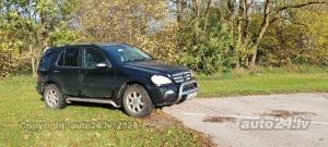 Melns Mercedes-Benz M-Class 2003 Tallina, ar dzinēja tilpumu 2.70 L un nobraukumu 400 tūkst. km par 4290 €, foto 5 vietnē AUTOMOTO.COM.LV