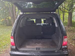 Melns Mercedes-Benz M-Class 2003 Tallina, ar dzinēja tilpumu 2.70 L un nobraukumu 400 tūkst. km par 4290 €, foto 7 vietnē AUTOMOTO.COM.LV