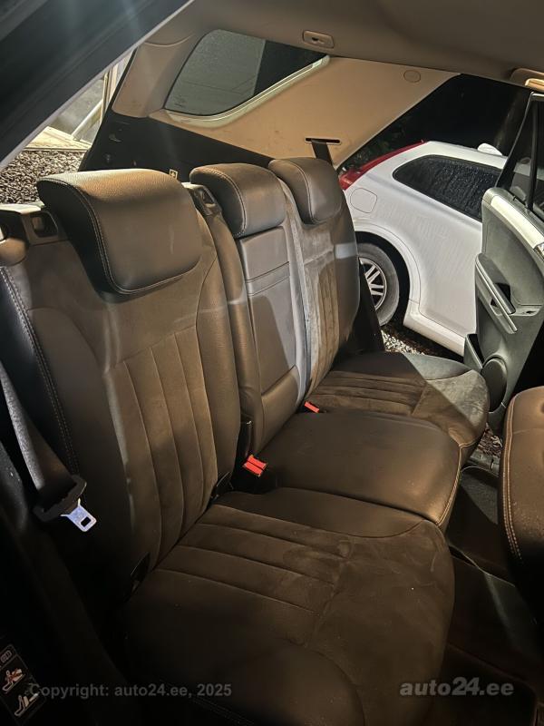 Melns Mercedes-Benz M-Class 2005 Tallina, ar dzinēja tilpumu 3.50 L un nobraukumu 290 tūkst. km par 5500 €, foto 11 vietnē AUTOMOTO.COM.LV