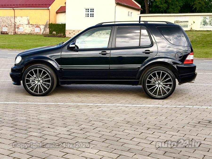 Black Mercedes-Benz M-Class 2006 in Tallinn, with an engine capacity of 5.40 L and mileage of 211 thousand km for 7999 €, photo 7 on AUTOMOTO.COM.LV