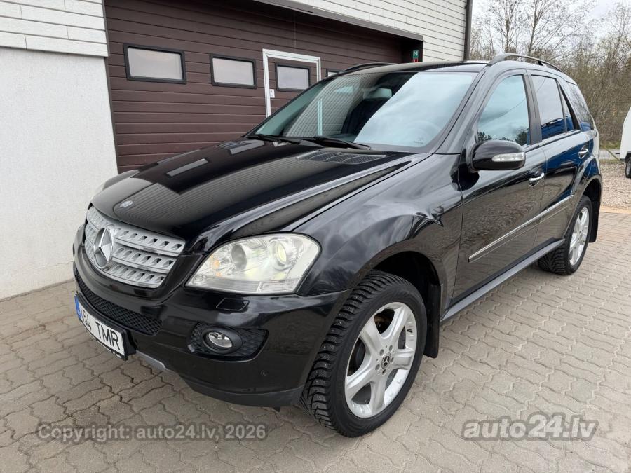 Melns Mercedes-Benz M-Class 2008 Veru, ar dzinēja tilpumu 3.00 L un nobraukumu 332 tūkst. km par 5690 €, foto 1 vietnē AUTOMOTO.COM.LV