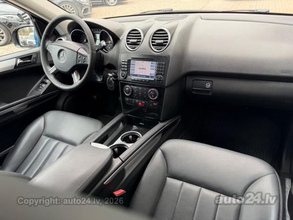Melns Mercedes-Benz M-Class 2008 Veru, ar dzinēja tilpumu 3.00 L un nobraukumu 332 tūkst. km par 5690 €, foto 7 vietnē AUTOMOTO.COM.LV