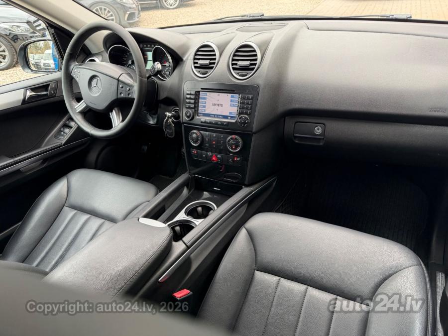 Melns Mercedes-Benz M-Class 2008 Veru, ar dzinēja tilpumu 3.00 L un nobraukumu 332 tūkst. km par 5690 €, foto 8 vietnē AUTOMOTO.COM.LV