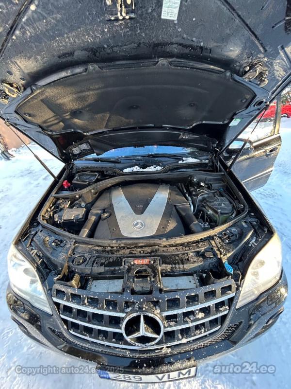 Melns Mercedes-Benz M-Class 2009 Narva, ar dzinēja tilpumu 4.00 L un nobraukumu 275 tūkst. km par 6500 €, foto 8 vietnē AUTOMOTO.COM.LV