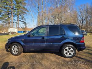 Blue Mercedes-Benz M-Class 2000 in Tallinn, with an engine capacity of 2.70 L and mileage of 0 thousand km for 3100 €, photo 3 on AUTOMOTO.COM.LV
