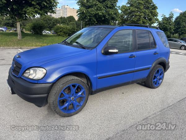 Blue Mercedes-Benz M-Class 2001 in Tallinn, with an engine capacity of 2.70 L and mileage of 471 thousand km for 1799 €, photo 1 on AUTOMOTO.COM.LV