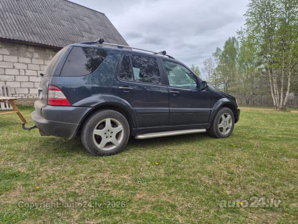 Blue Mercedes-Benz M-Class 2003 in Tallinn, with an engine capacity of 4.00 L and mileage of 0 thousand km for 2500 €, photo 2 on AUTOMOTO.COM.LV
