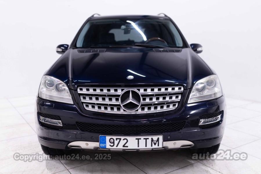 Blue Mercedes-Benz M-Class 2005 in Tallinn, with an engine capacity of 3.00 L and mileage of 221 thousand km for 3999 €, photo 2 on AUTOMOTO.COM.LV