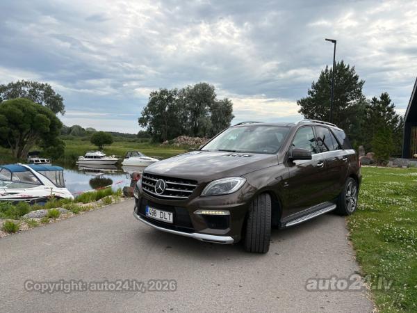 Brown Mercedes-Benz M-Class 2013 in Tallinn, with an engine capacity of 5.50 L and mileage of 240 thousand km for 26990 €, photo 2 on AUTOMOTO.COM.LV
